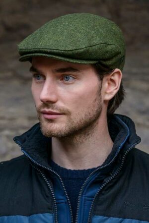 Moda masculina dos anos 80: 11 estilos icônicos que você pode usar hoje