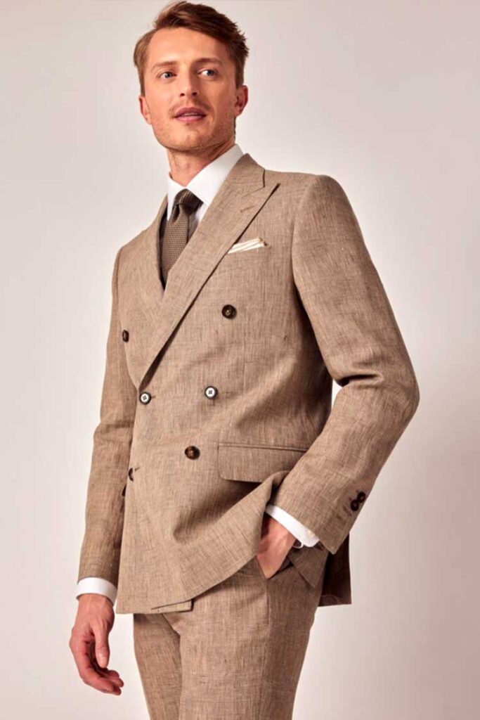 Double-Breasted Suit Styling Guide for Modern Gentlemen