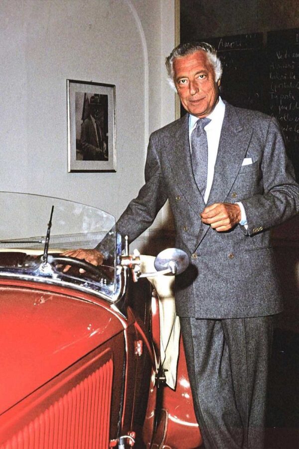 Gianni Agnelli Style Lessons to Dress Like a Sprezzatura Icon | The VOU