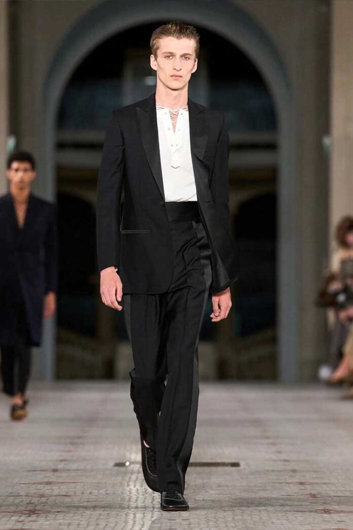 5 Reasons Why Anderson & Sheppard Outshines Other Luxury Tailors | The VOU